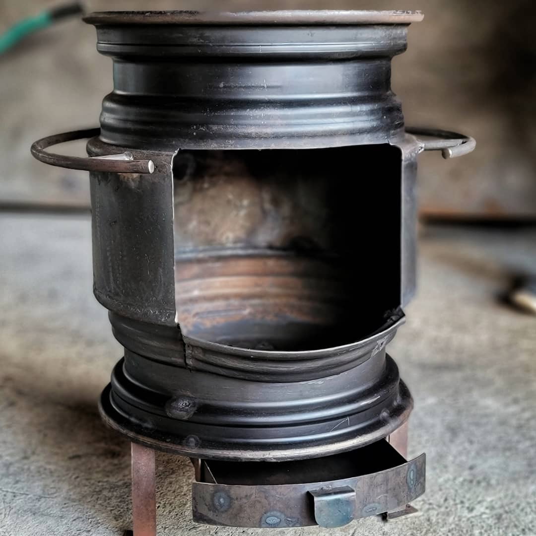 Outdoor Firepit / Fireplace / Bonfire Stove Made Out Of Old Tyre Rims ...